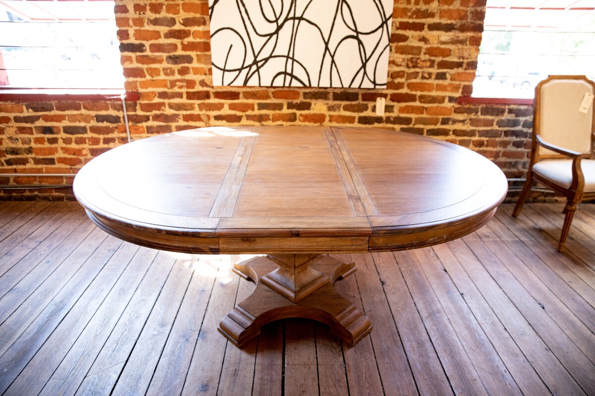 Exploring Expandable Tables | Green Front Furniture