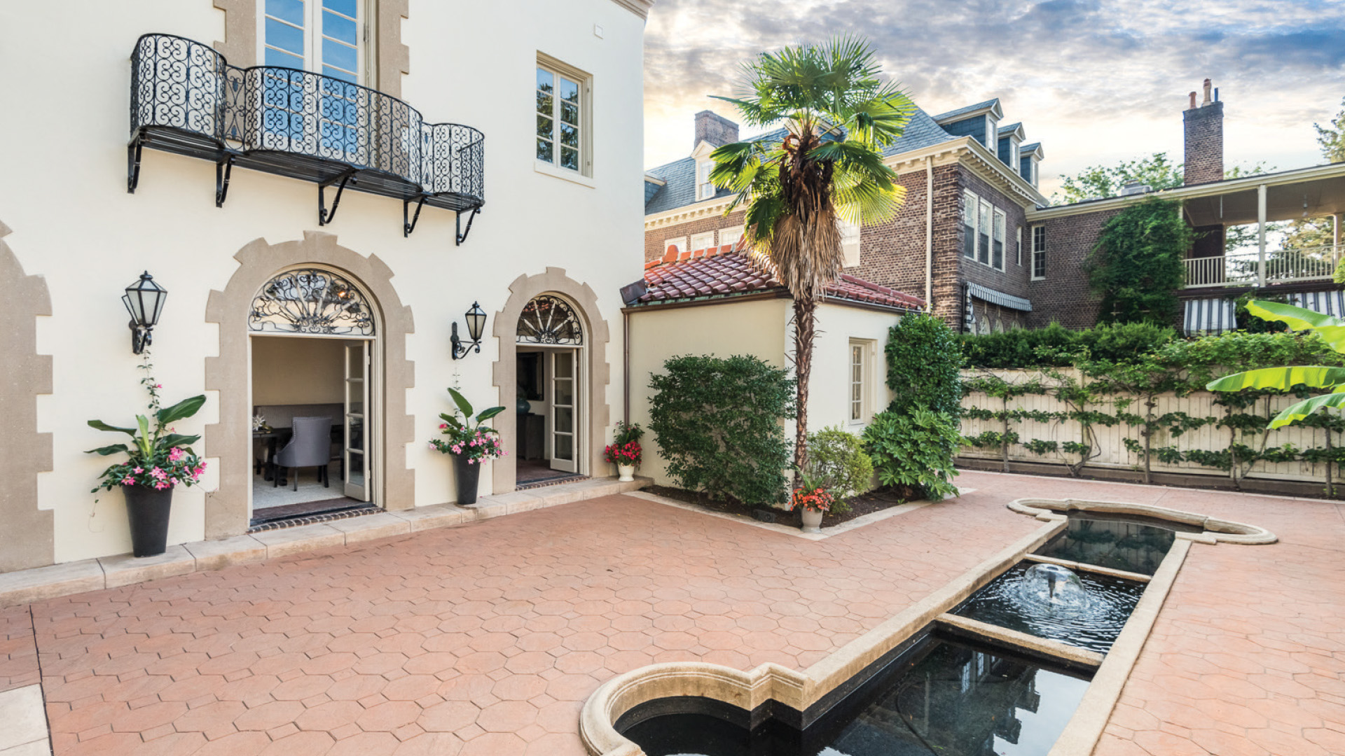 The Rooftop Terrace – Den's New Bold Idea - Green Front